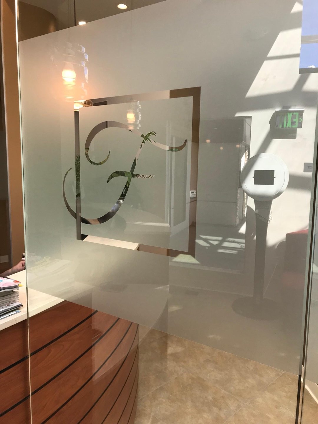 Alan L. Frame, DDS - VisualPro Custom Office Graphics - VisualPro