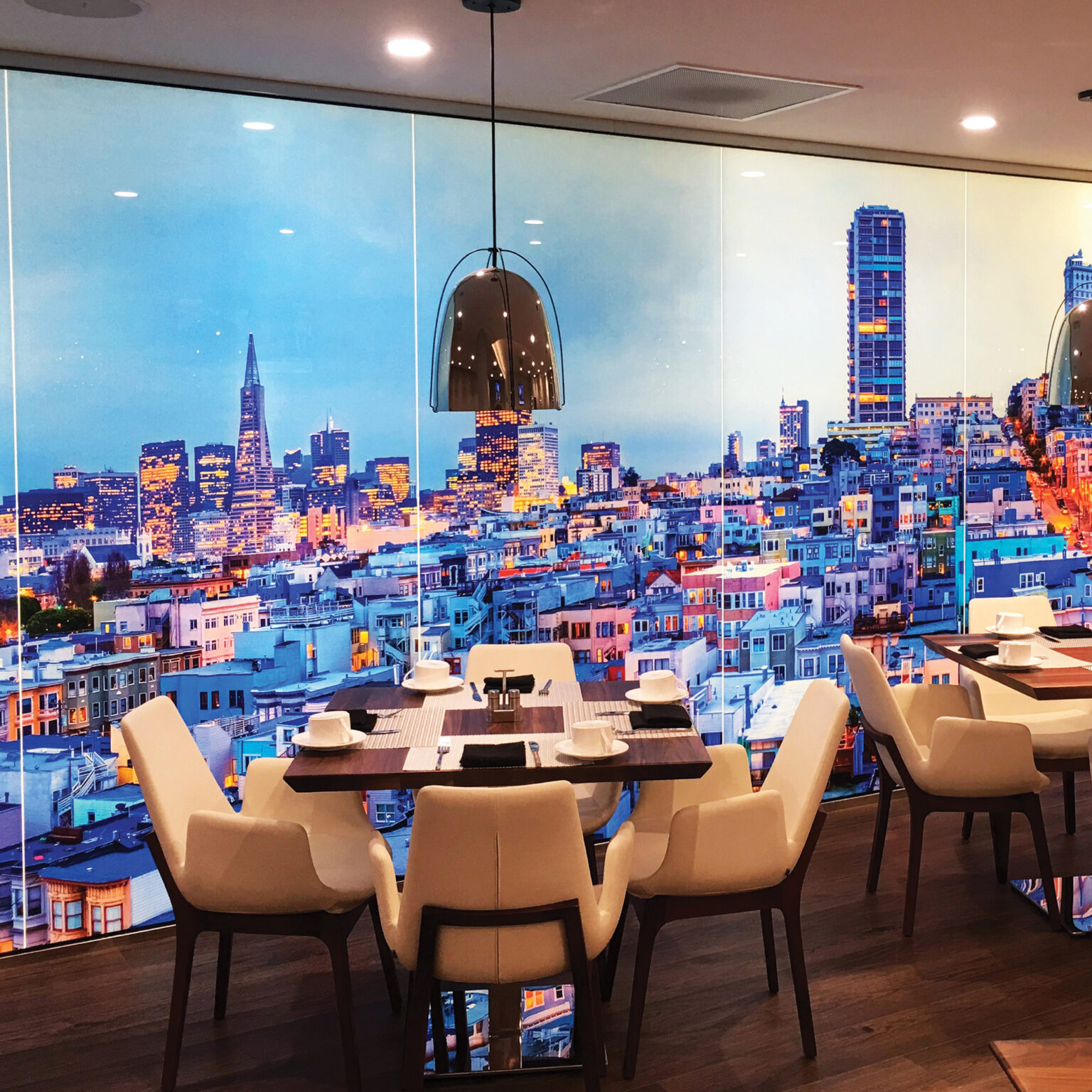 VisualPro – Custom Graphics & Large Format Printing