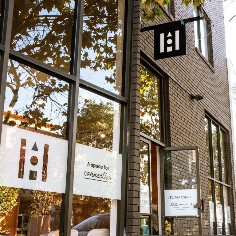 VisualPro – Custom Graphics & Large Format Printing